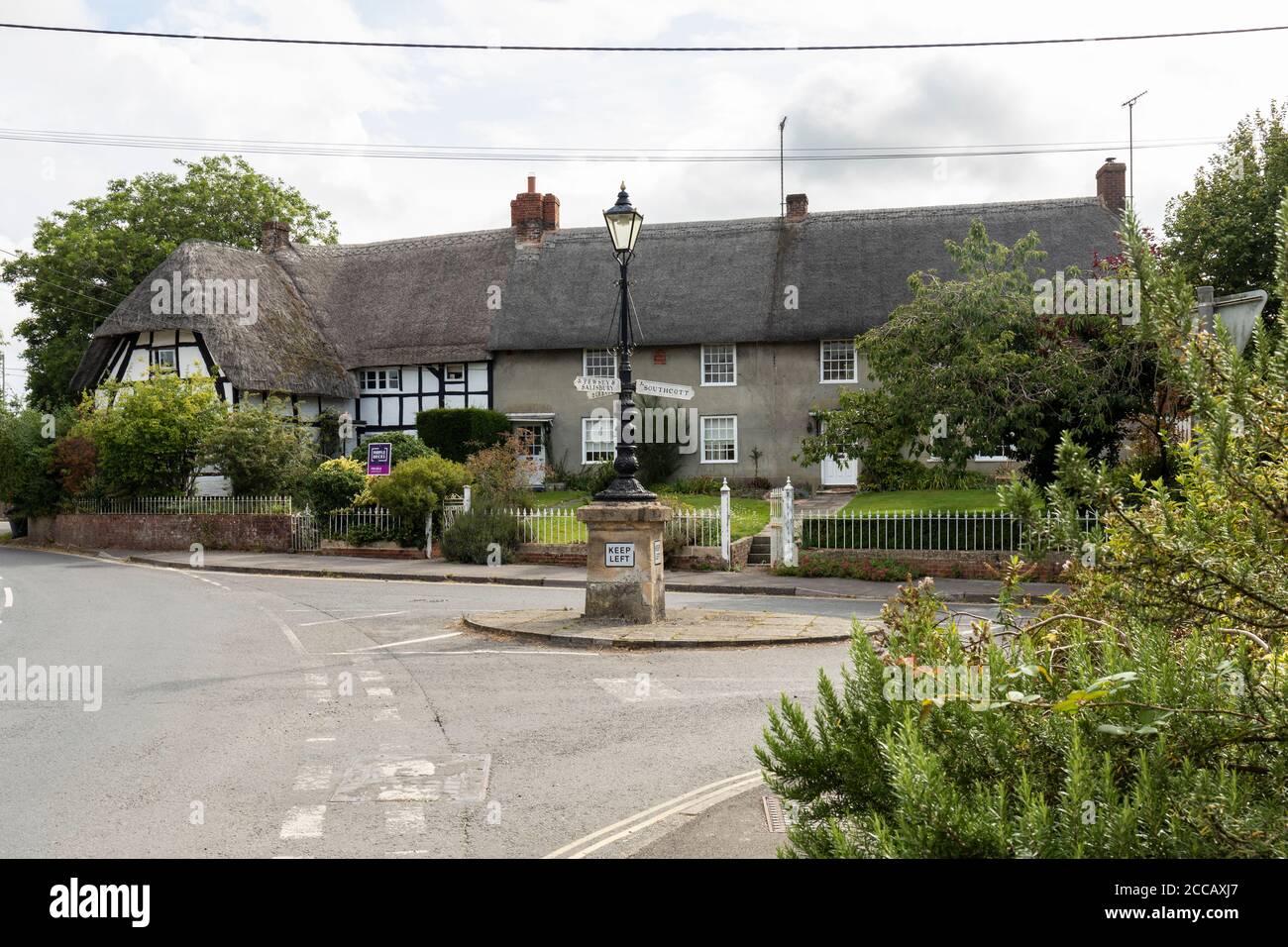 Pewsey Village High Resolution Stock Photography and Images - Alamy