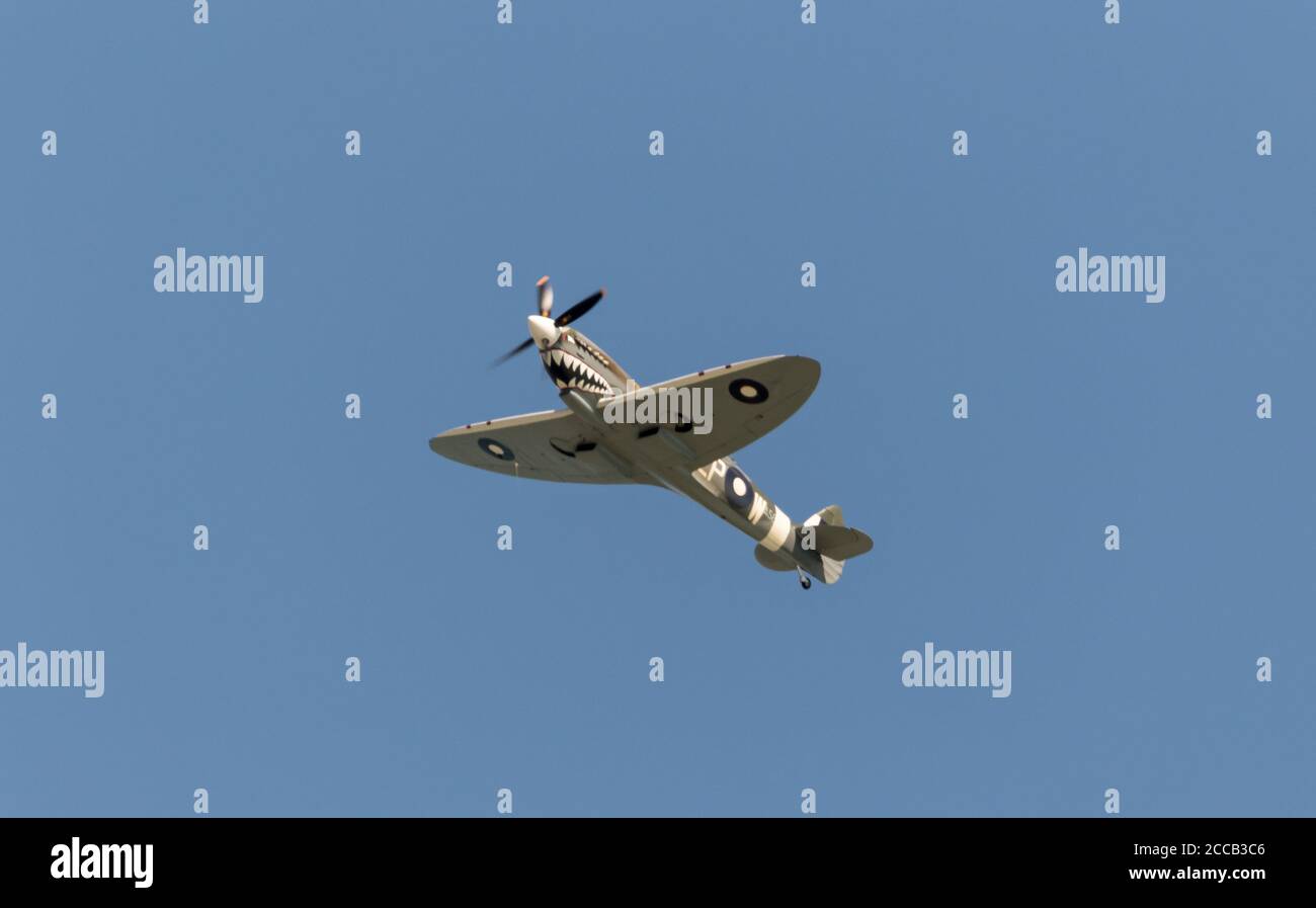 Spitfire propeller nose cone hi-res stock photography and images - Alamy