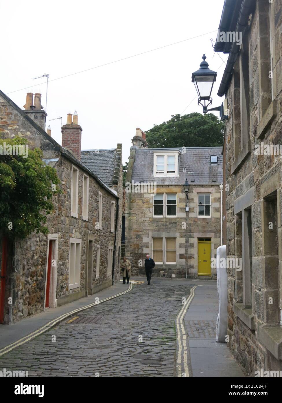 Traditional terraced houses in back hi-res stock photography and images ...