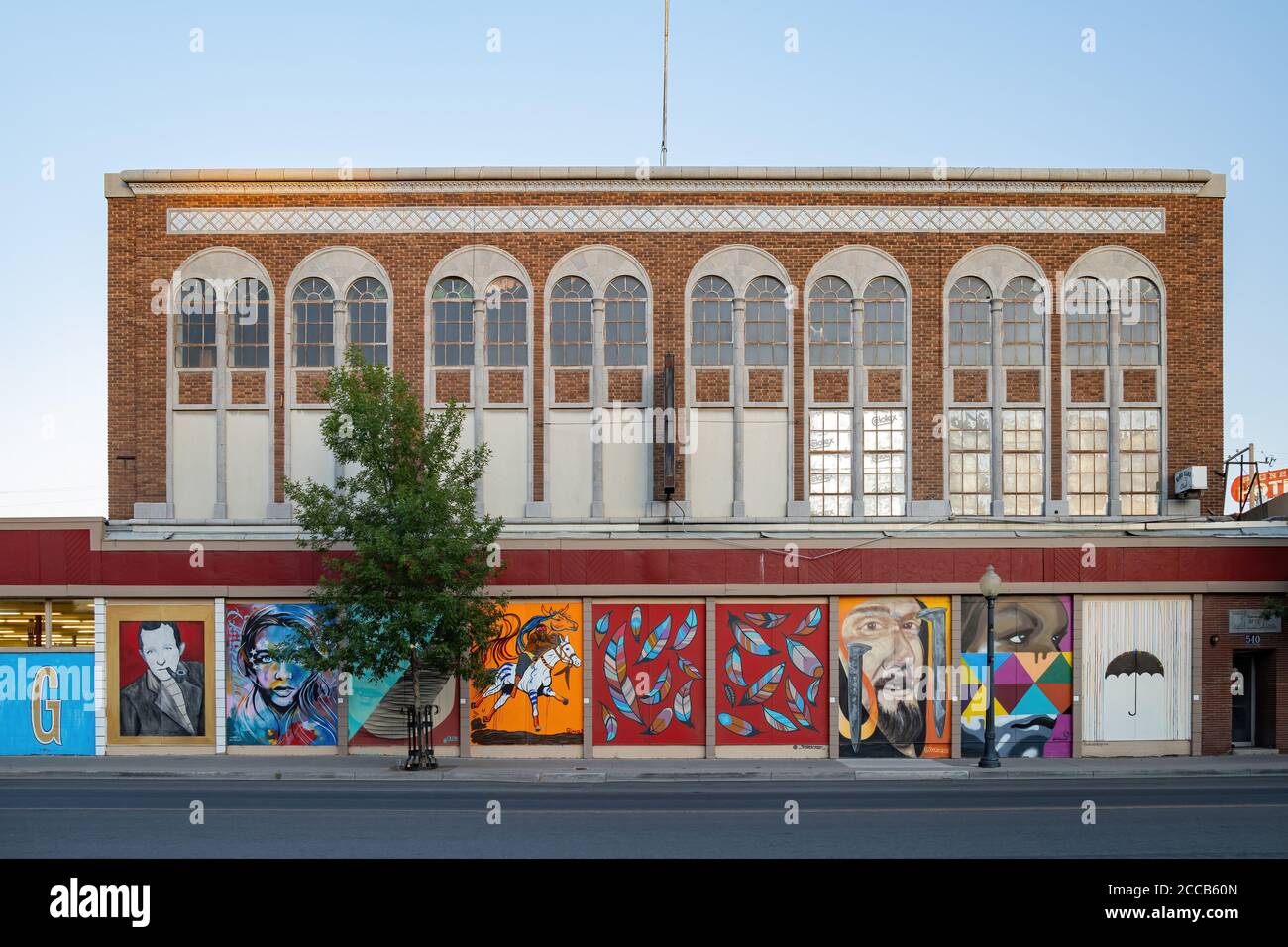 Elko, AUG 9, 2020 - Building with beautiful street art on the road ...