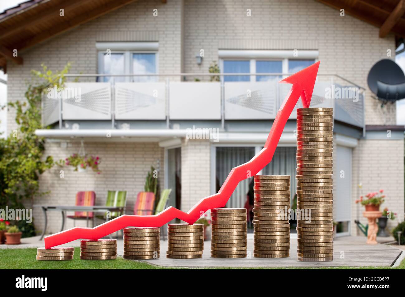 Real estate wealth tax hi-res stock photography and images - Alamy