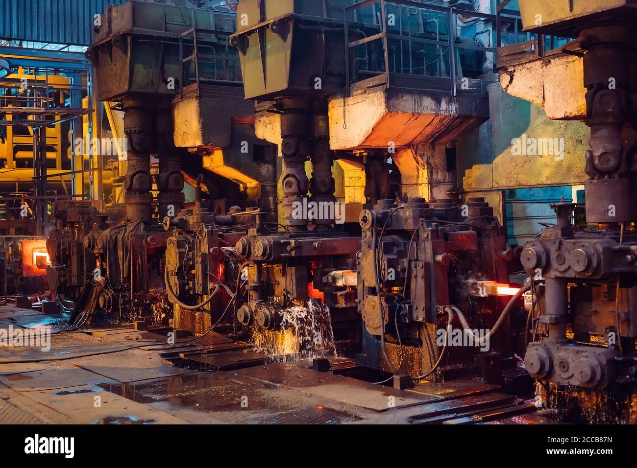 Steel mill wire production process hi-res stock photography and images ...