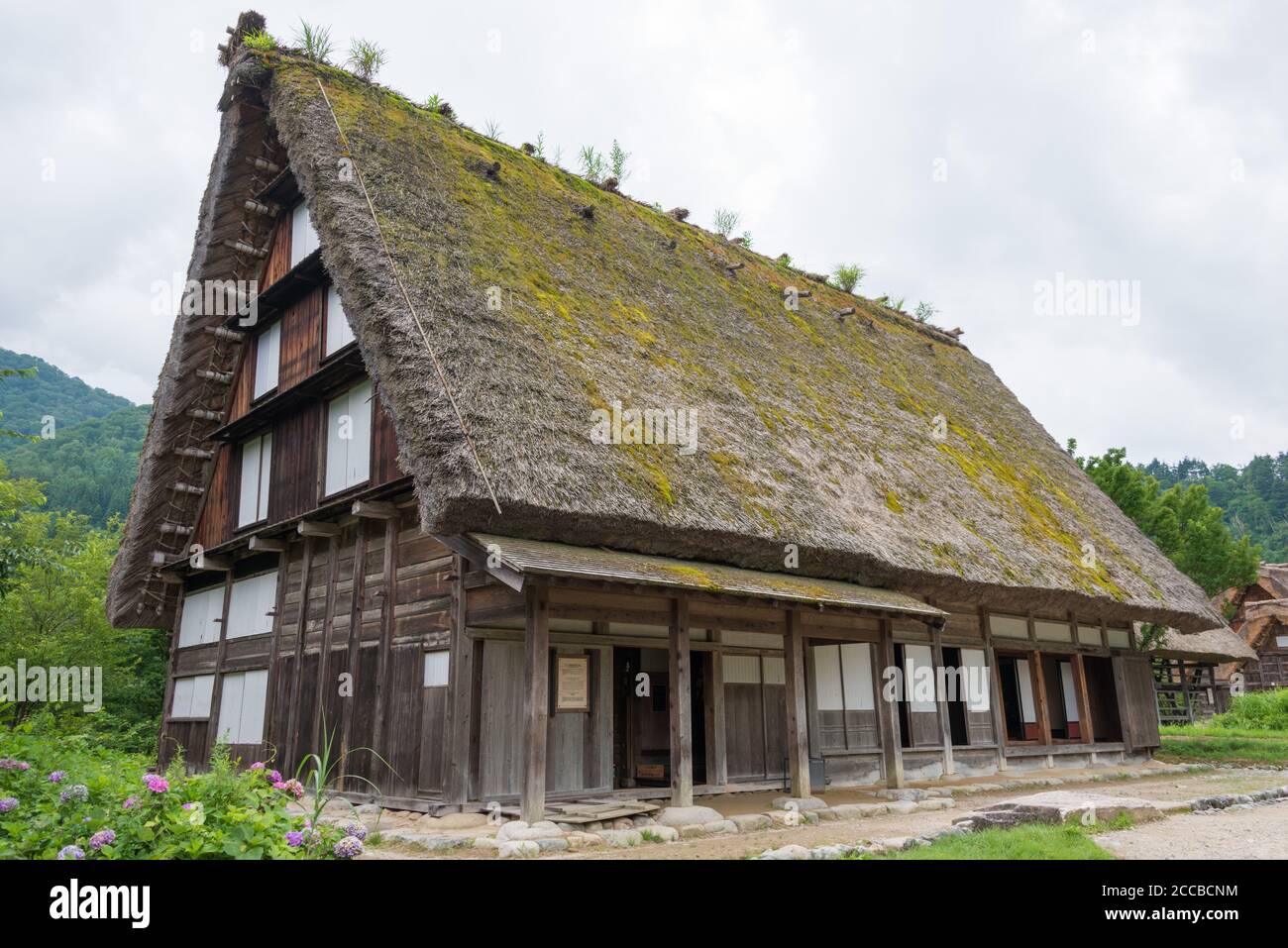 Gifu, Japan - Old Nakano Yoshimori Family House at Gasshozukuri Minkaen ...