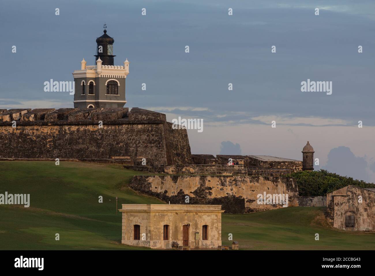 The first Castillo San Felip del Morro Lighthouse was built by the ...