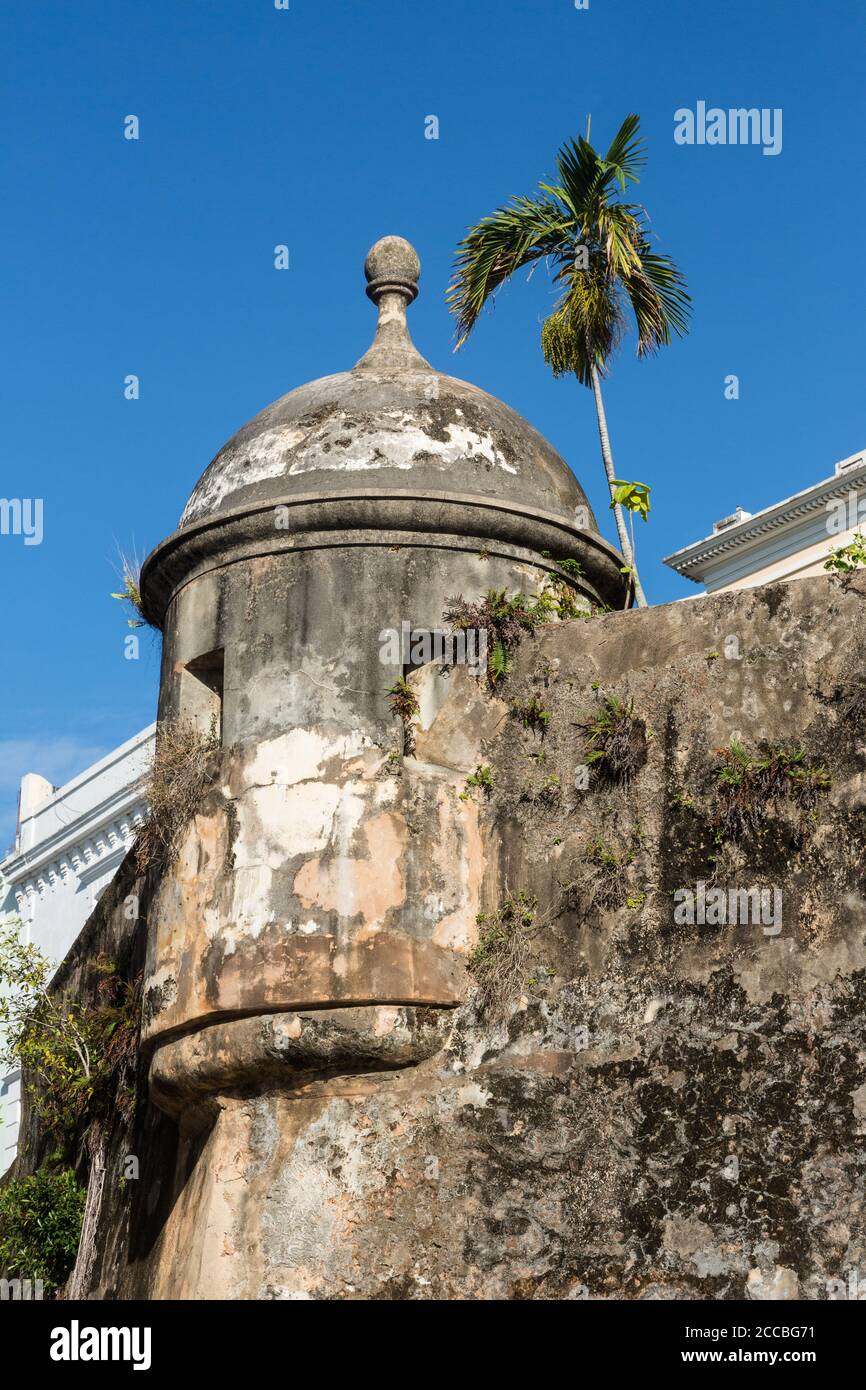 An old Spanish sentry box on the city wall of Old San Juan, Puerto Rico ...