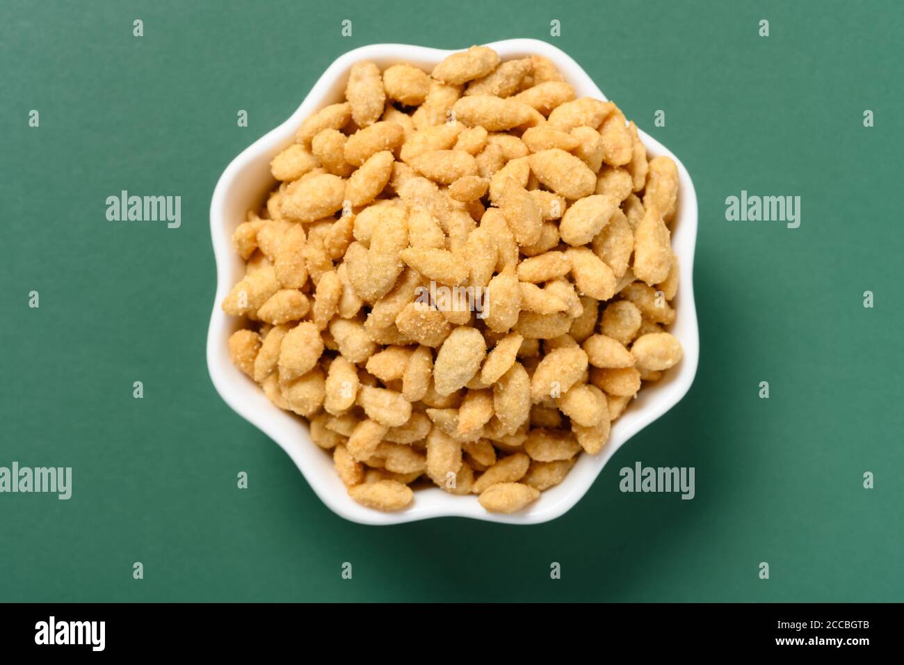 top view salty sunflower seeds snack on a dish Stock Photo - Alamy