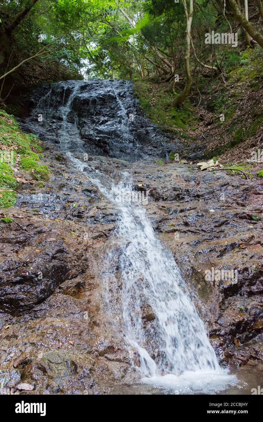 Kyoto, Japan - Otonashi Waterfall (Otonashi-no-taki) in Ohara, Kyoto ...