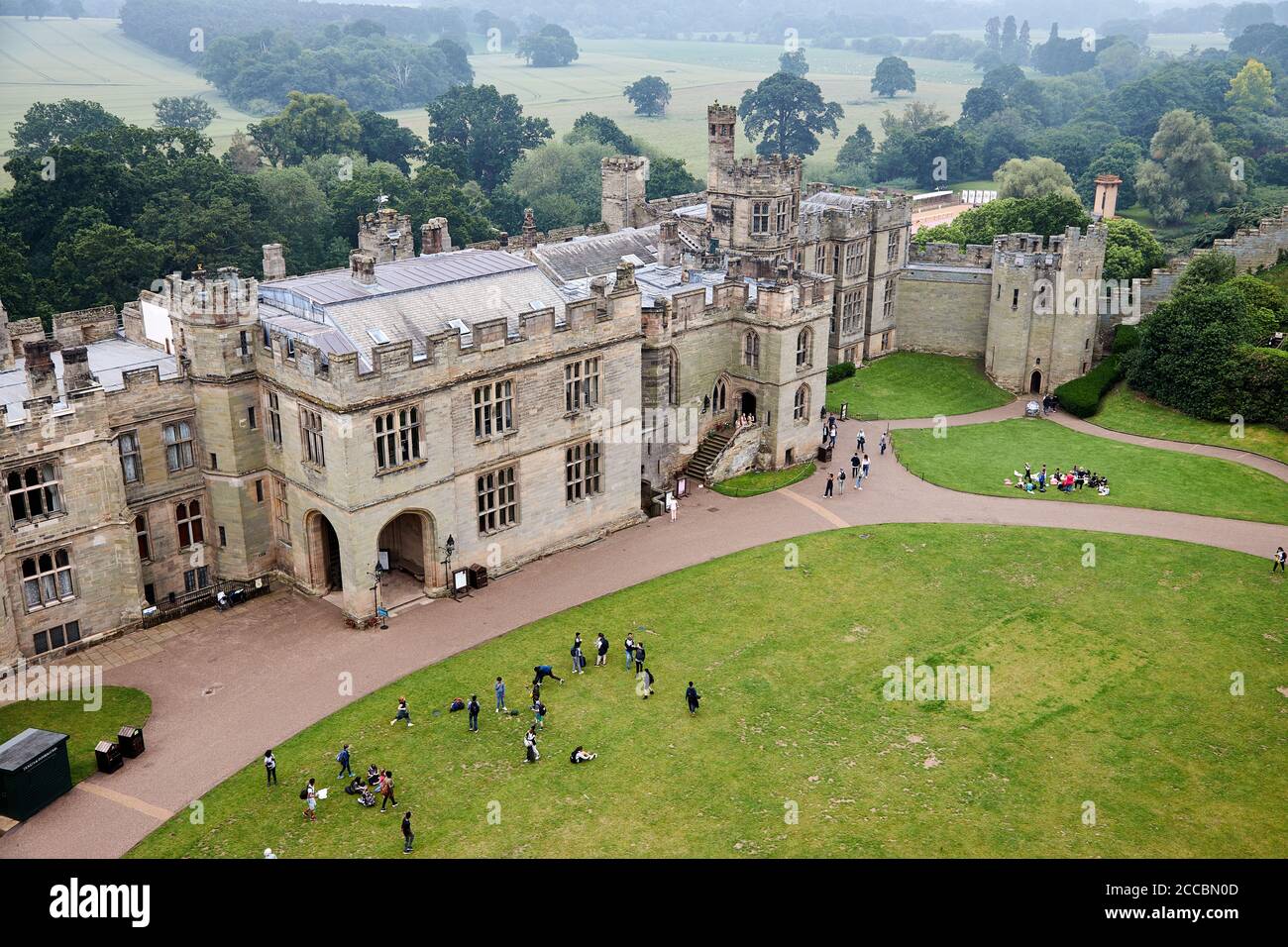 Tourists warwick hi-res stock photography and images - Alamy