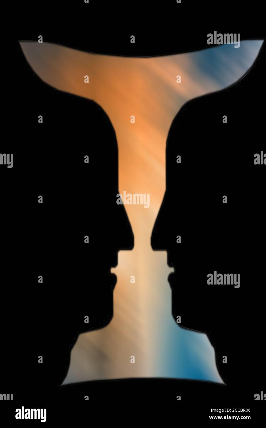 Rubin vase, optical illusion, head Stock Photo - Alamy