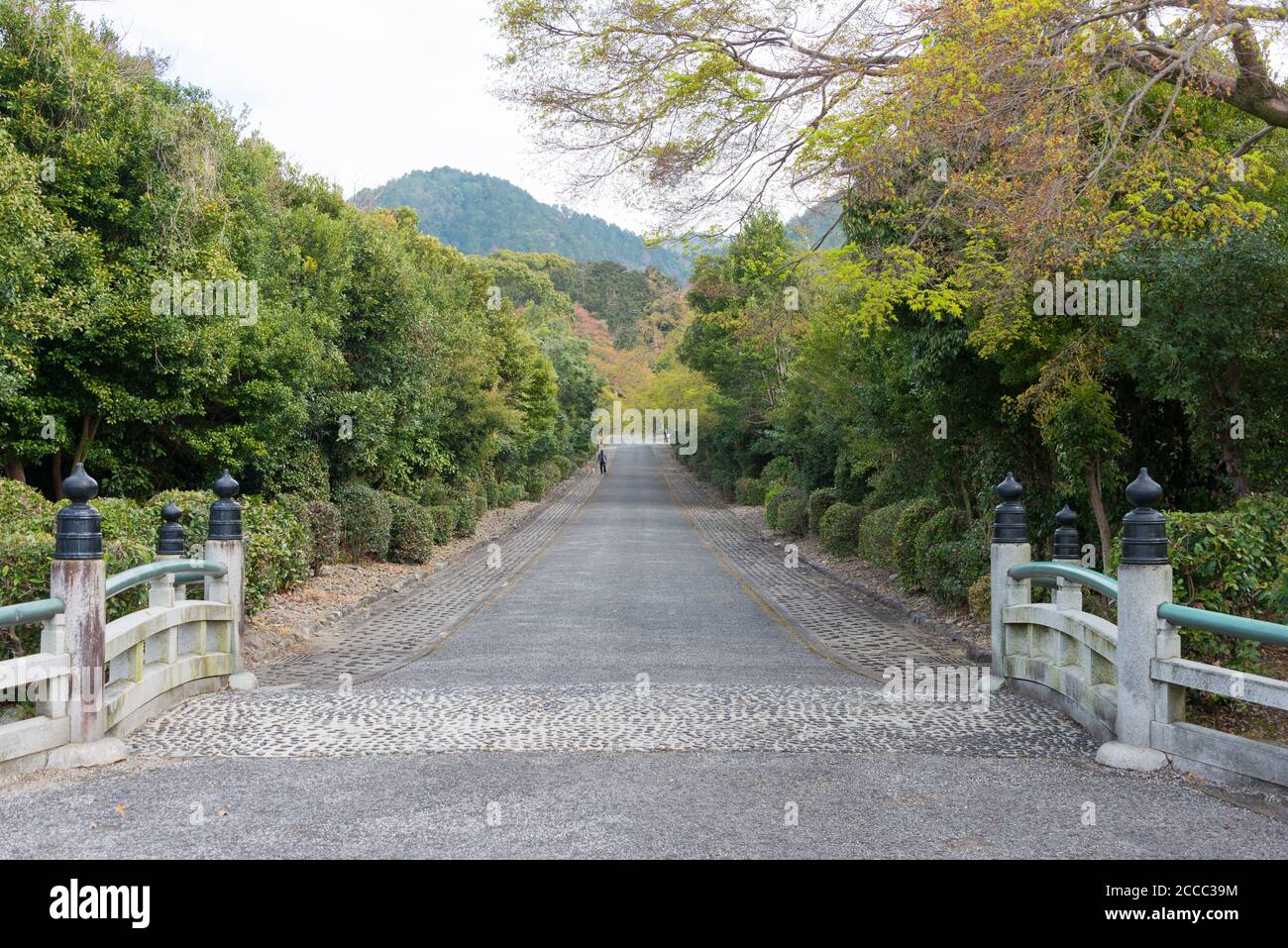 Kyoto, Japan - Approach to Mausoleum of Emperor Tenji in Yamashina ...