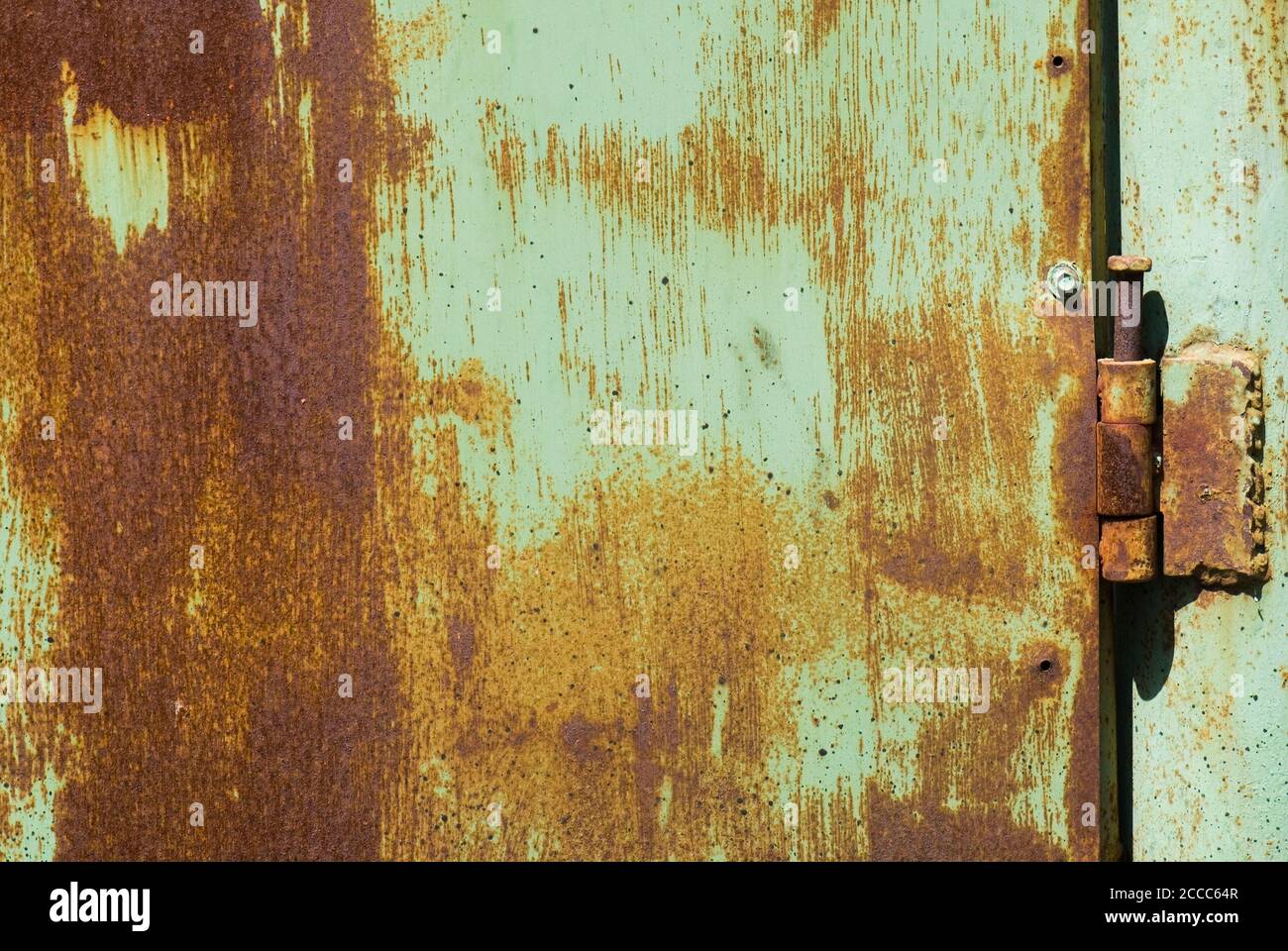 Rusty iron door background Stock Photo - Alamy