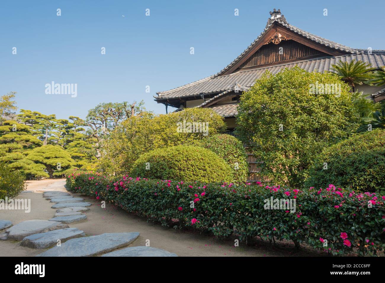 Hiunkaku Villa at Takamatsu Castle (Tamamo Park) in Takamatsu, Kagawa ...