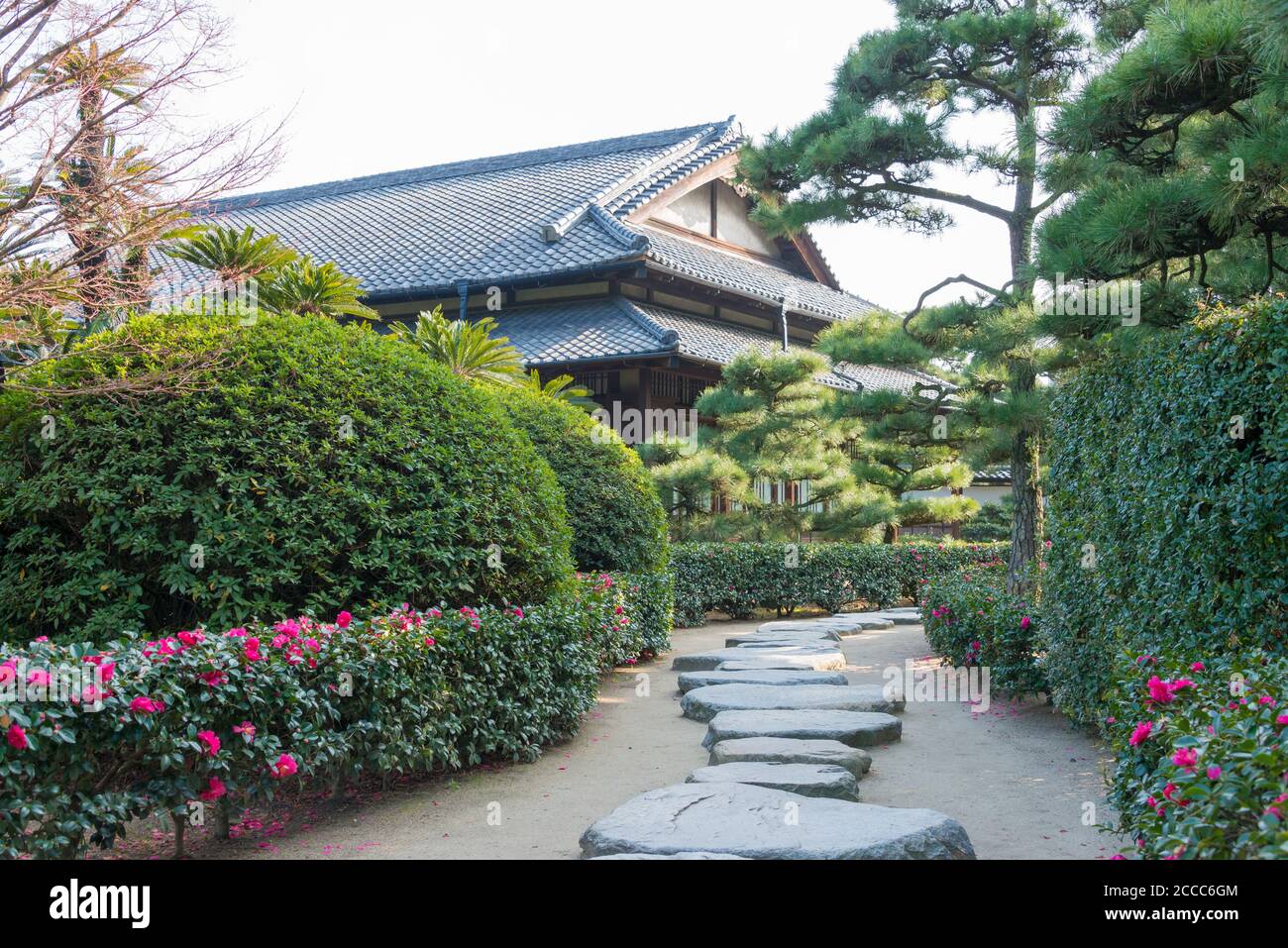 Hiunkaku Villa at Takamatsu Castle (Tamamo Park) in Takamatsu, Kagawa ...
