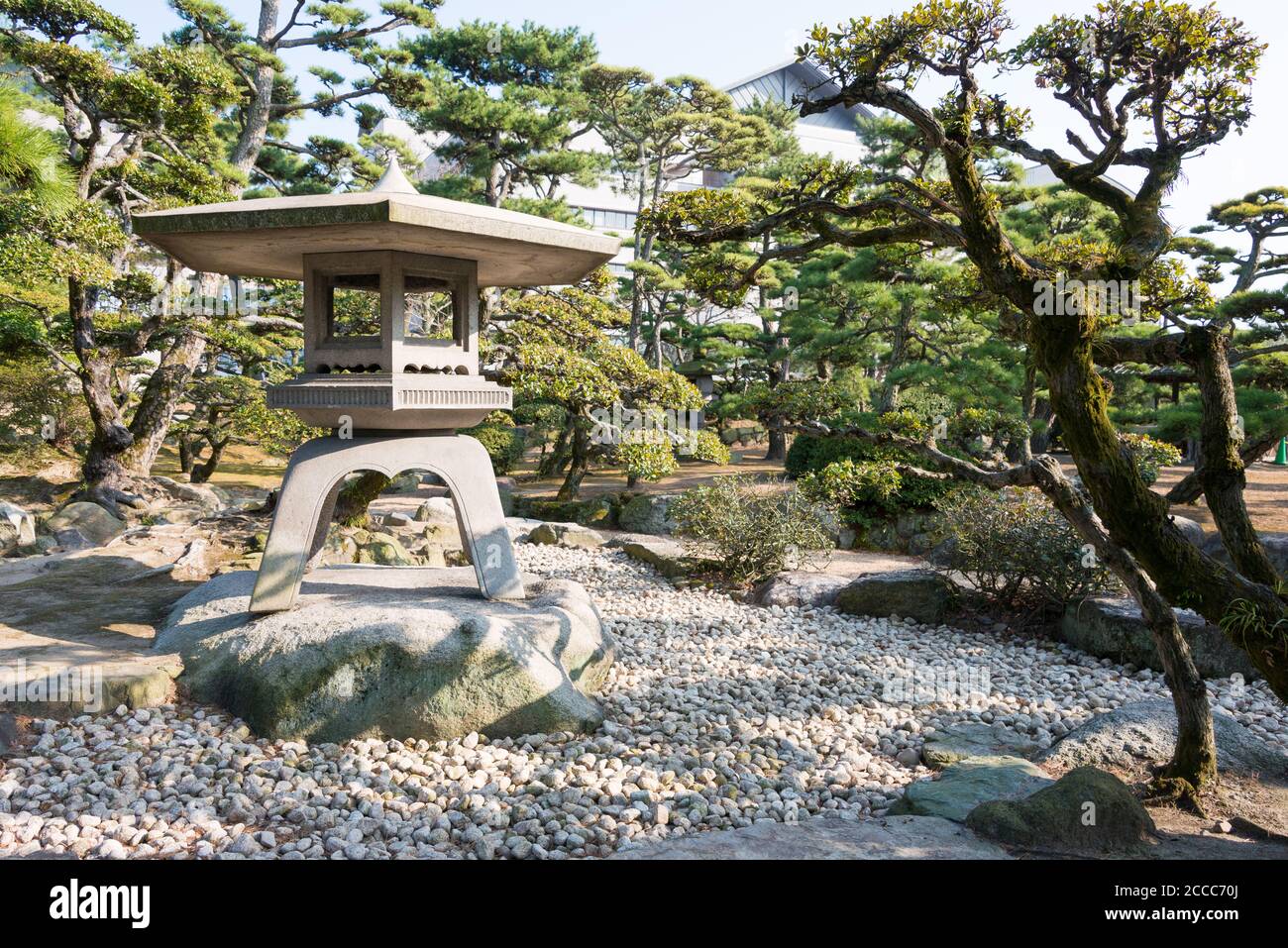 Hiunkaku Villa at Takamatsu Castle (Tamamo Park) in Takamatsu, Kagawa ...