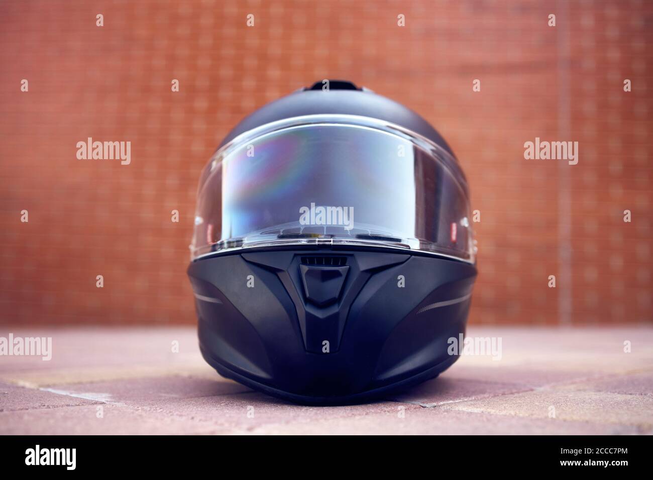 Closed visor hi-res stock photography and images - Alamy