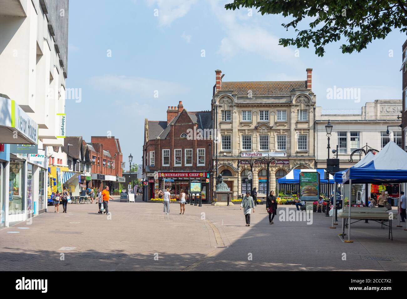 George Eliot Square, Nuneaton, Warwickshire, England, United Kingdom ...