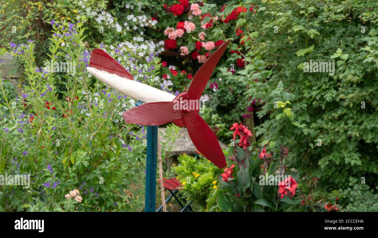 Wooden propeller in the garden Stock Photo - Alamy