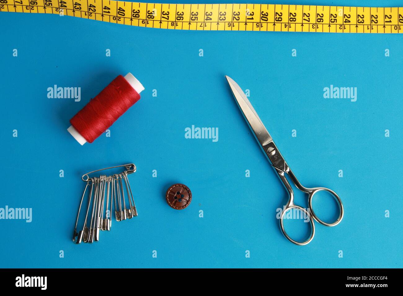 Made to measure items hi-res stock photography and images - Alamy