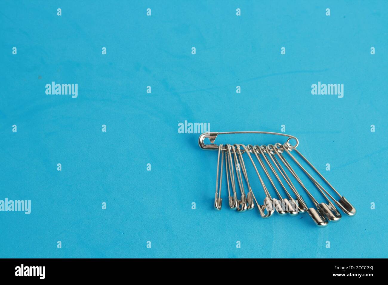 Safety pins top view hi-res stock photography and images - Alamy