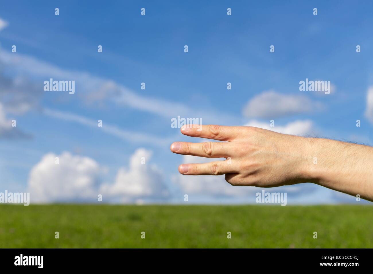 Three finger hand gesture sign hi-res stock photography and images - Alamy