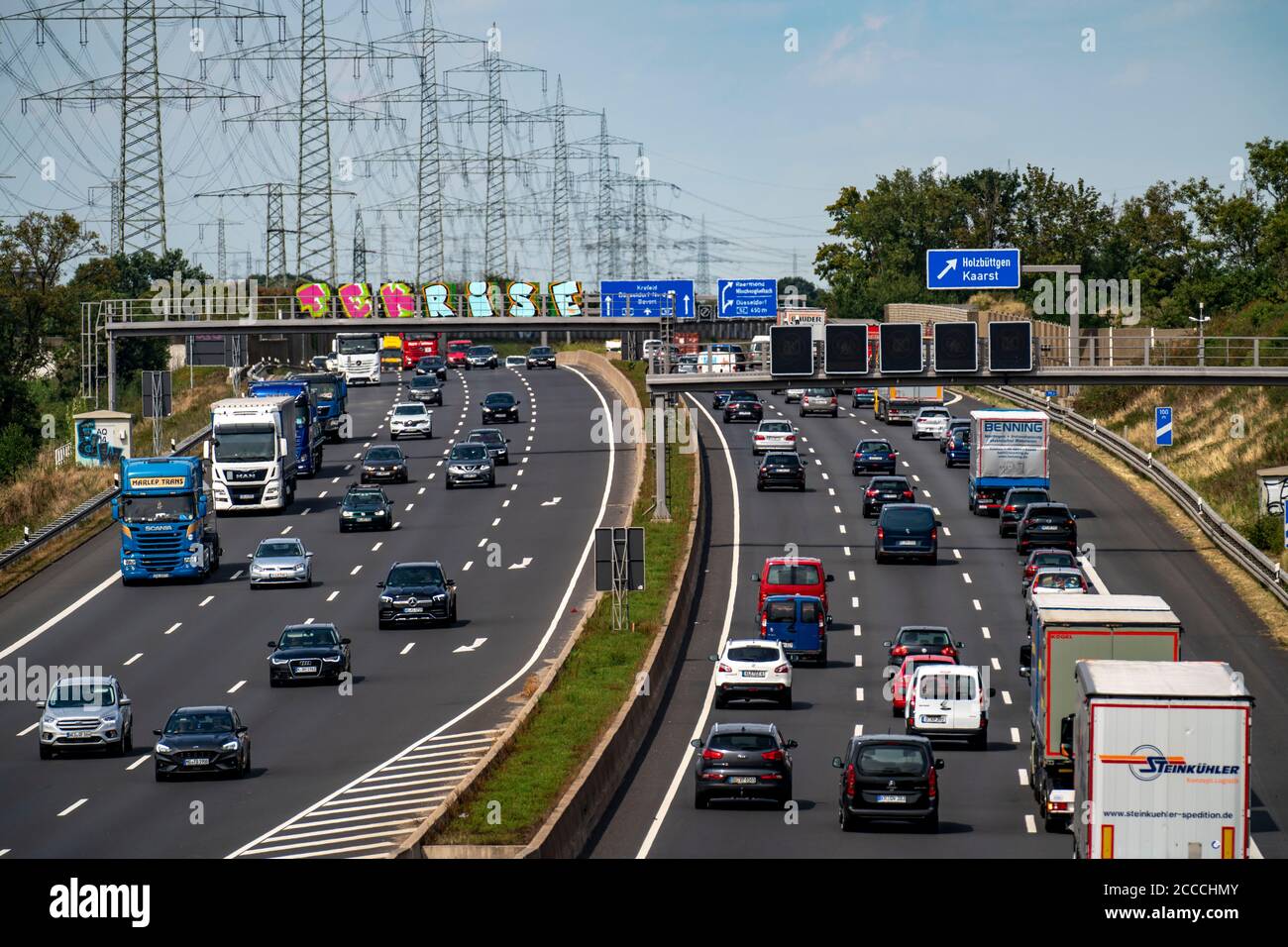 Traffic guidance hi-res stock photography and images - Alamy