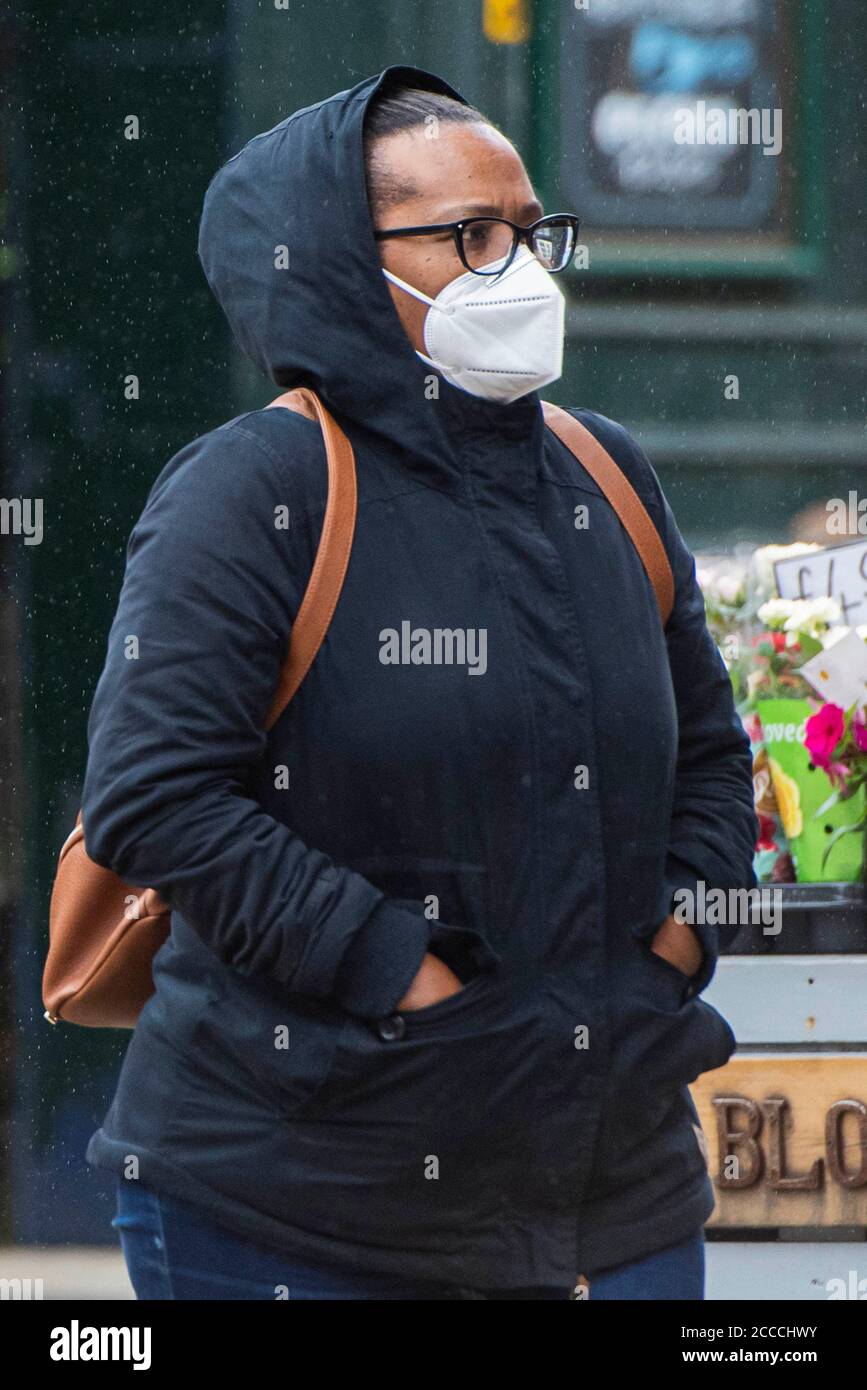 Oldham, UK. 21st Aug 2020 Pictured: Wet, gloomy start to the day for ...