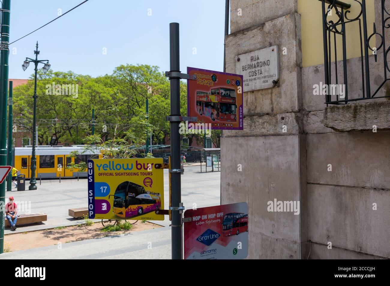 Tourist sightseeing bus stop, Lisbon Stock Photo - Alamy