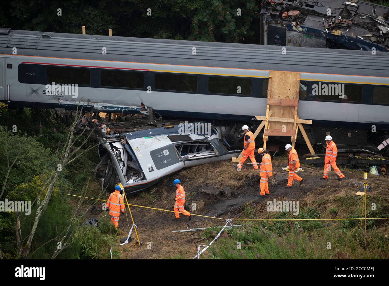 Derailment scotrail train hi-res stock photography and images - Alamy