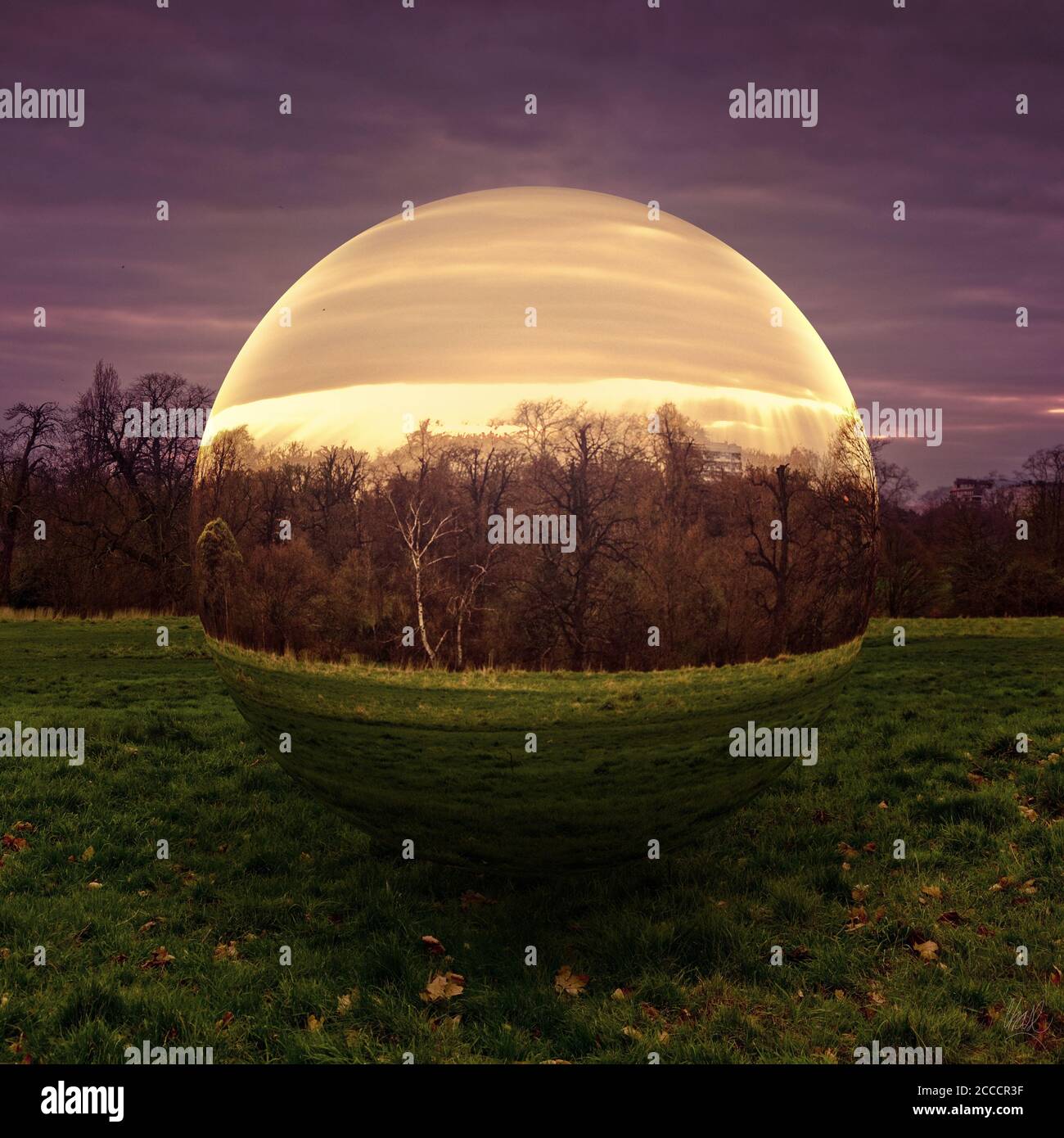 Giant sphere with a mirror surface in the middle of nowhere Stock Photo ...