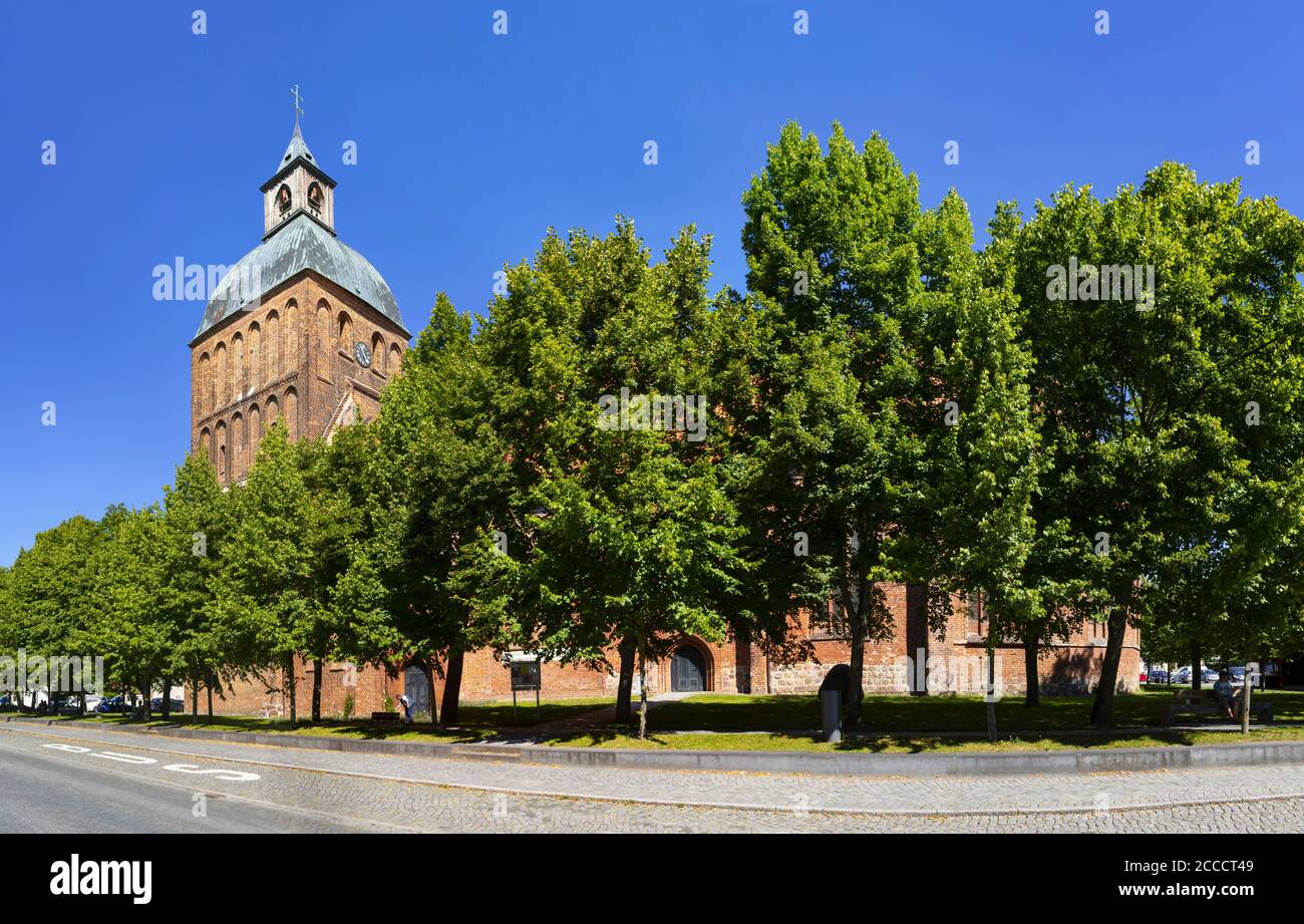 St Mary´s Church in German city of Ribnitz-Damgarten Stock Photo - Alamy