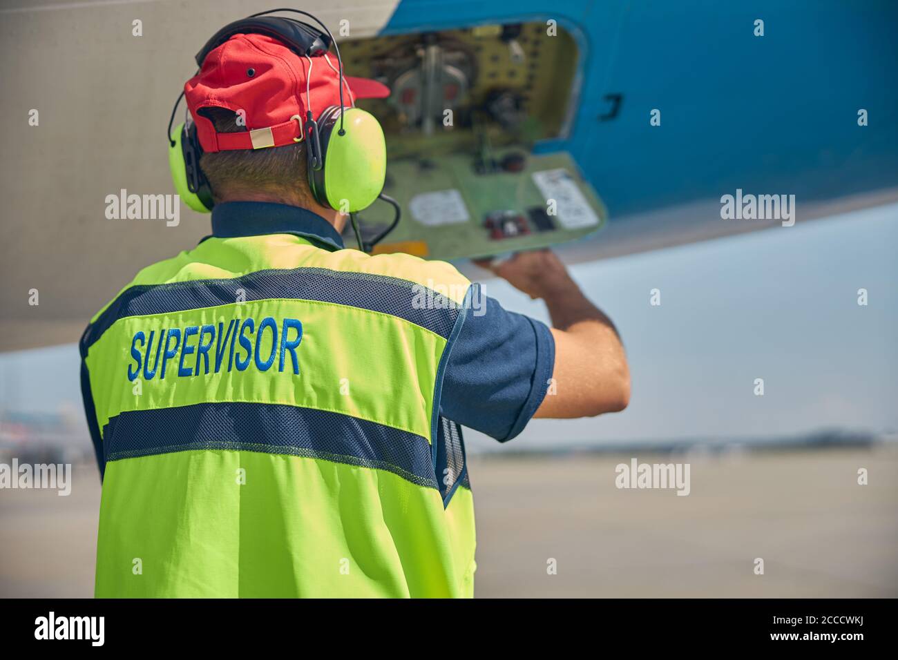 Aircraft Maintenance Engineer High Resolution Stock Photography and ...