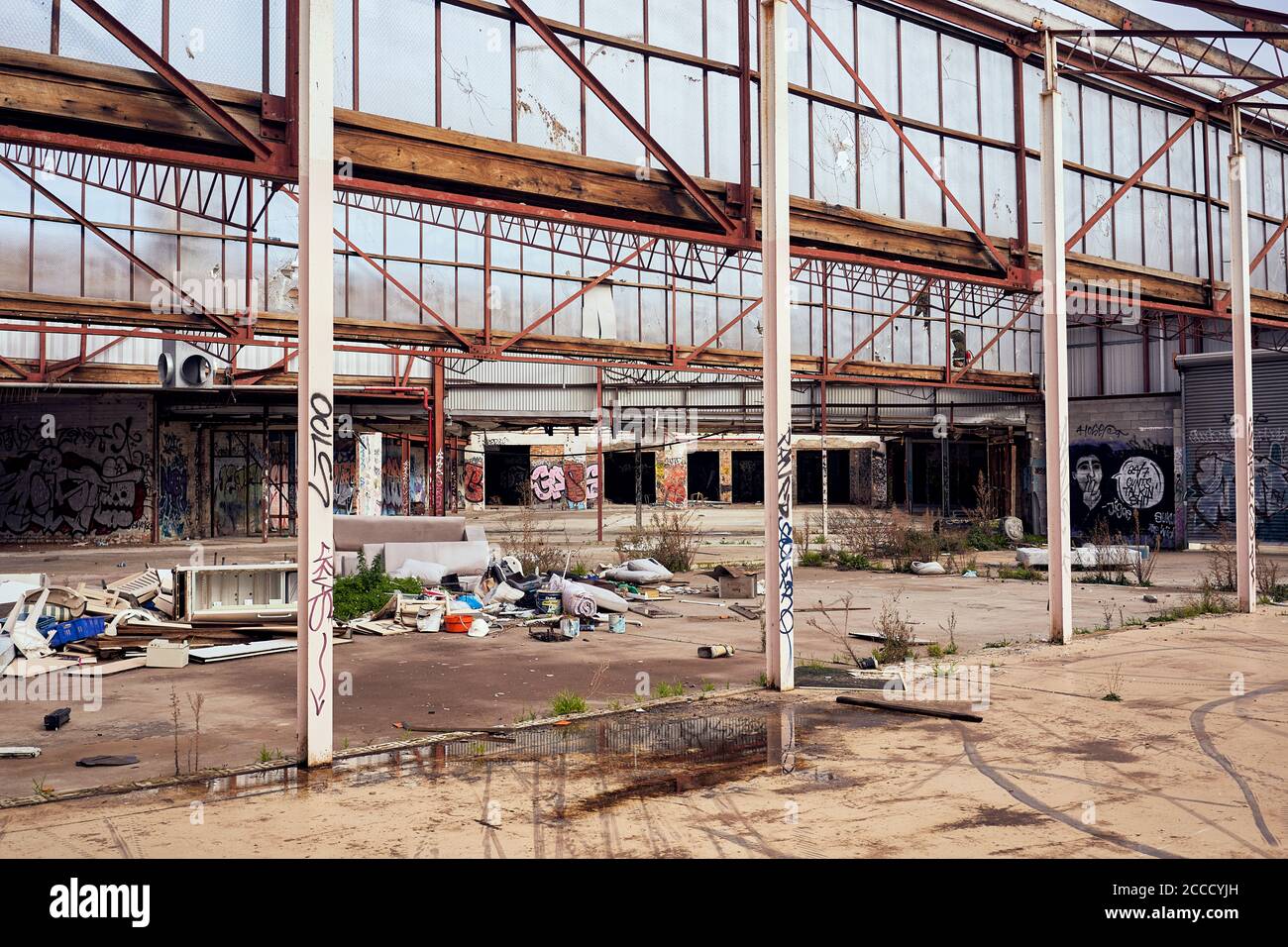Wrecked shop interior hi-res stock photography and images - Alamy