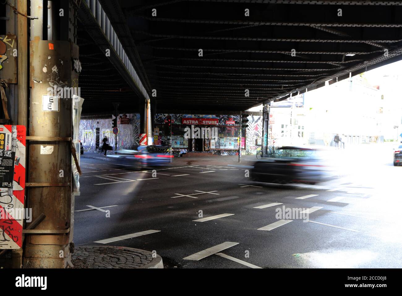 Train bridge Sternbrücke in Hamburg-Altona, Germany Stock Photo - Alamy