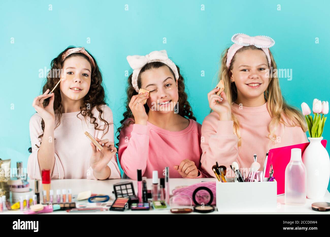 Control oil. Cosmetics shop. Apply lipstick. Prevent acne. Kids makeup ...