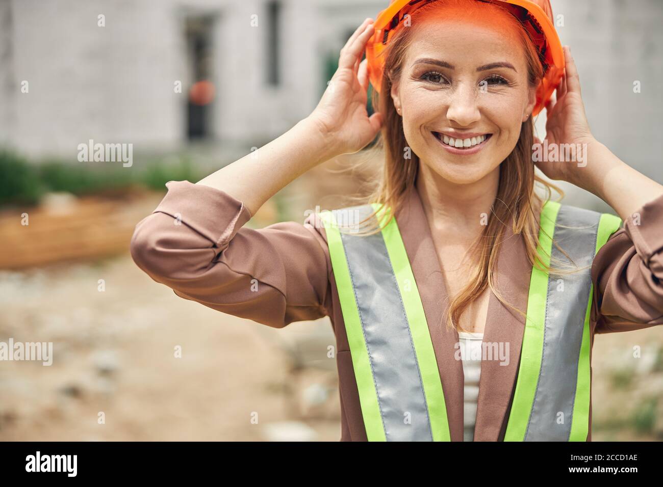 Lady wearing helmet hi-res stock photography and images - Alamy