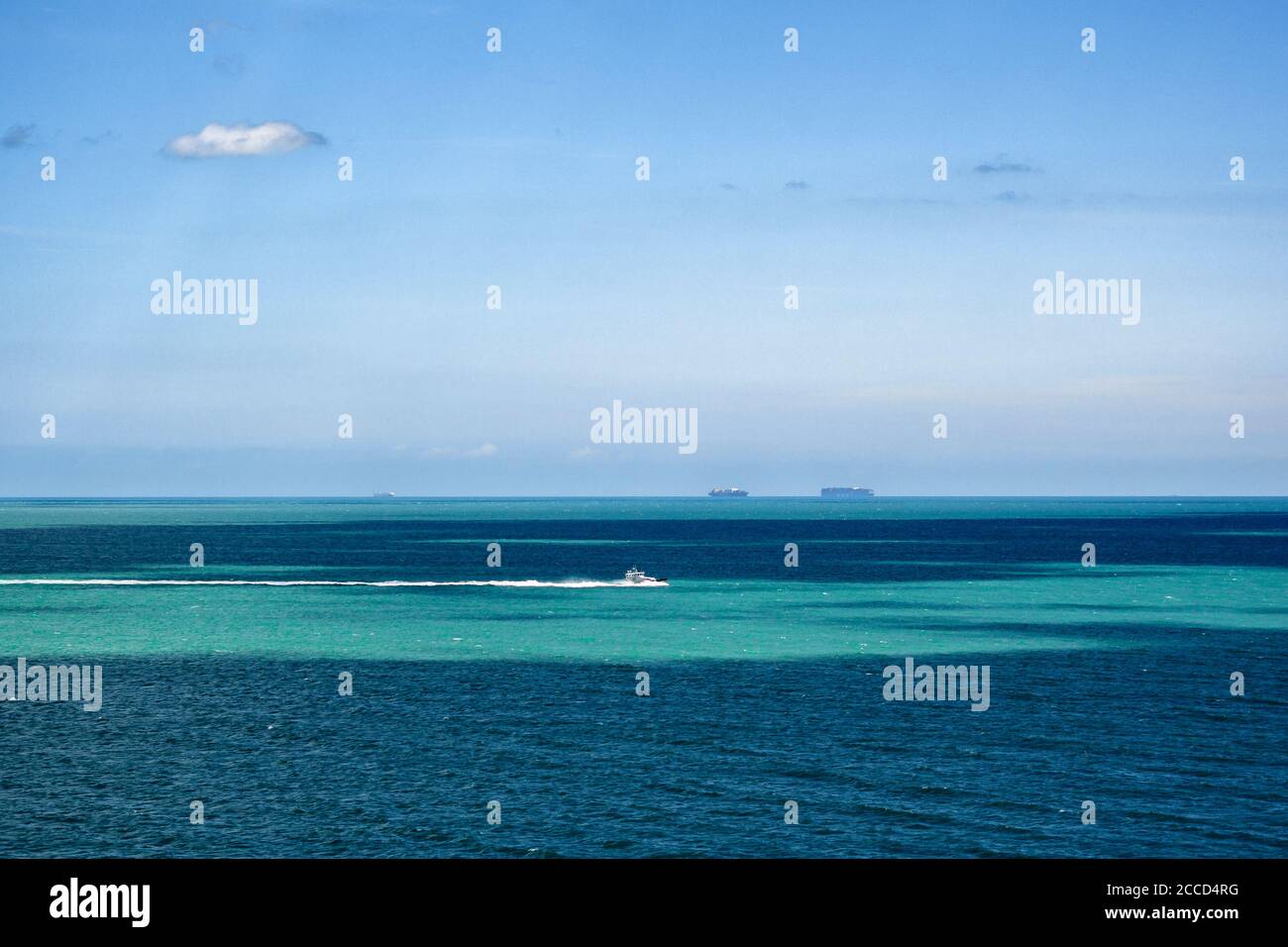 Channel boat migrants hi-res stock photography and images - Alamy
