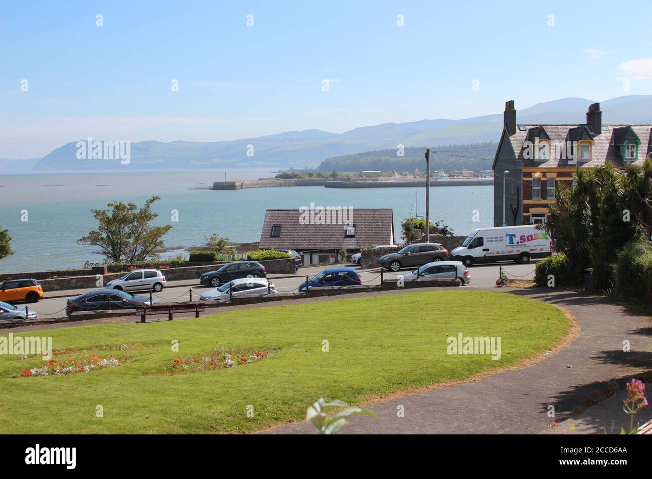 Bangor is a cathedral city in Gwynedd northwest Wales It's the oldest ...