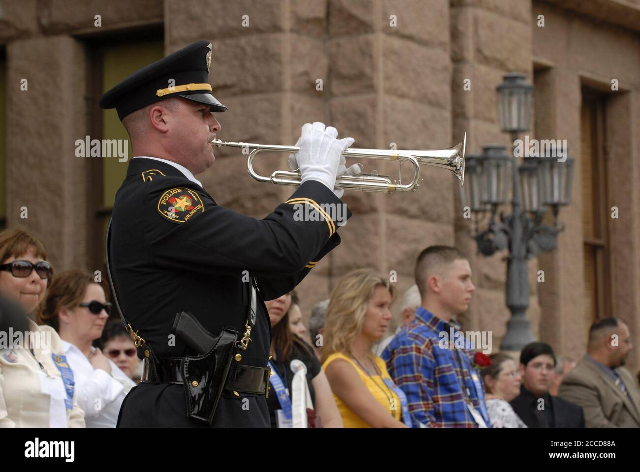Bugler in uniform hi-res stock photography and images - Alamy