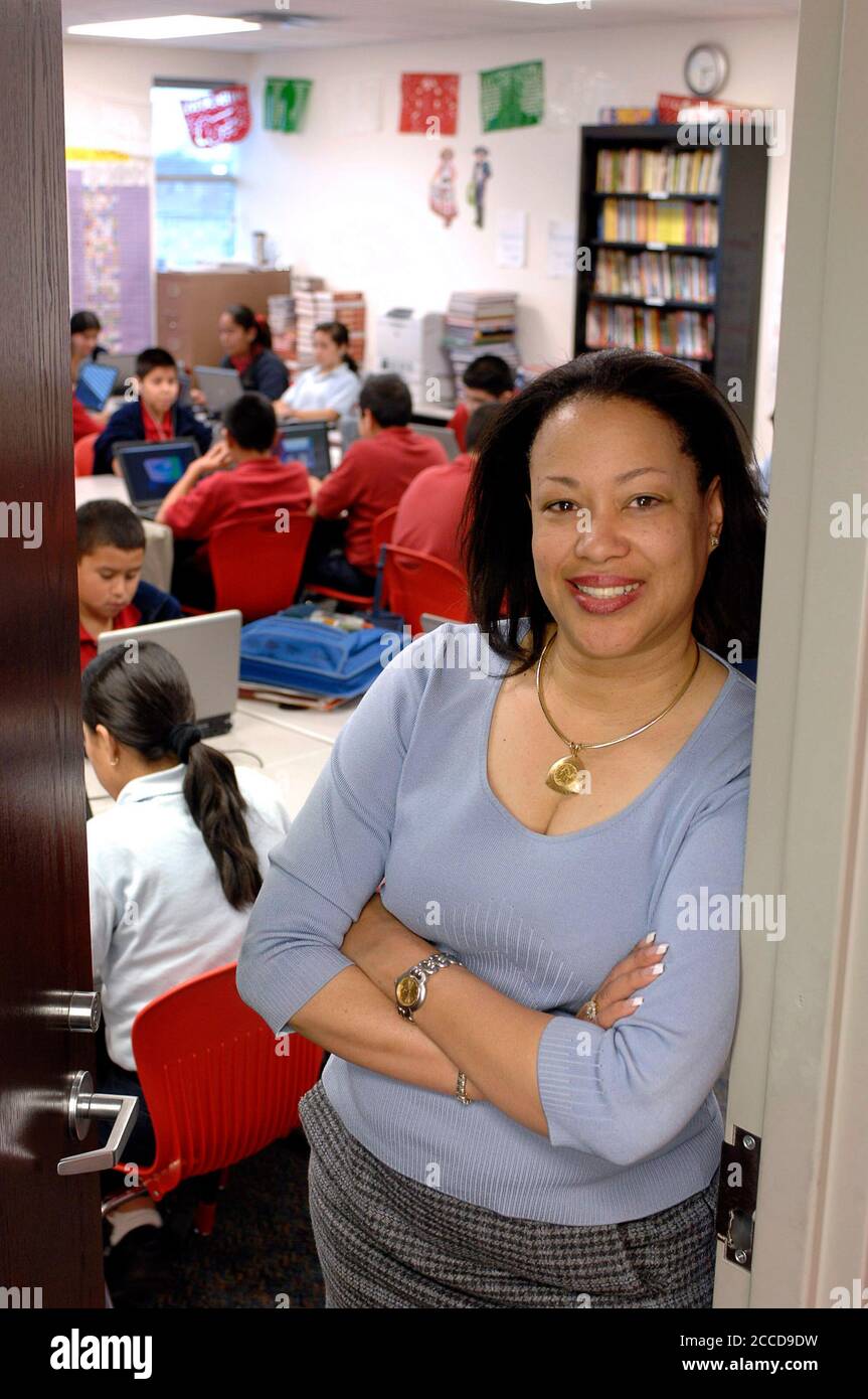 Black female principal hi-res stock photography and images - Alamy