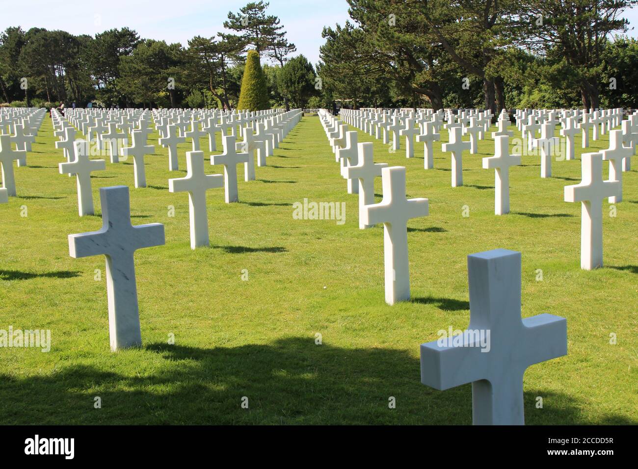 american military cemetery in colleville-sur-mer in normandy (france ...
