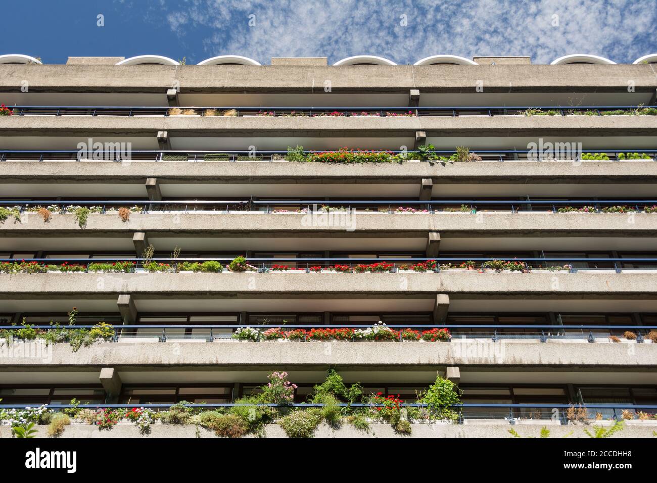 Colourful window boxes on the Barbican Estate, Silk Street, City of ...