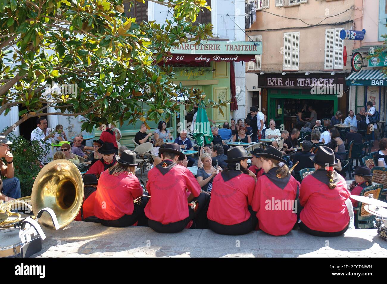 Loca provencall folk group during the olive tree festival in Ollioules ...