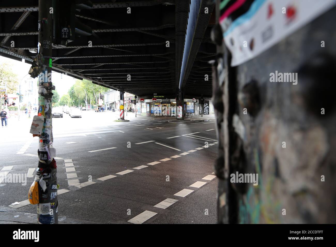 Train bridge Sternbrücke in Hamburg-Altona, Germany Stock Photo - Alamy