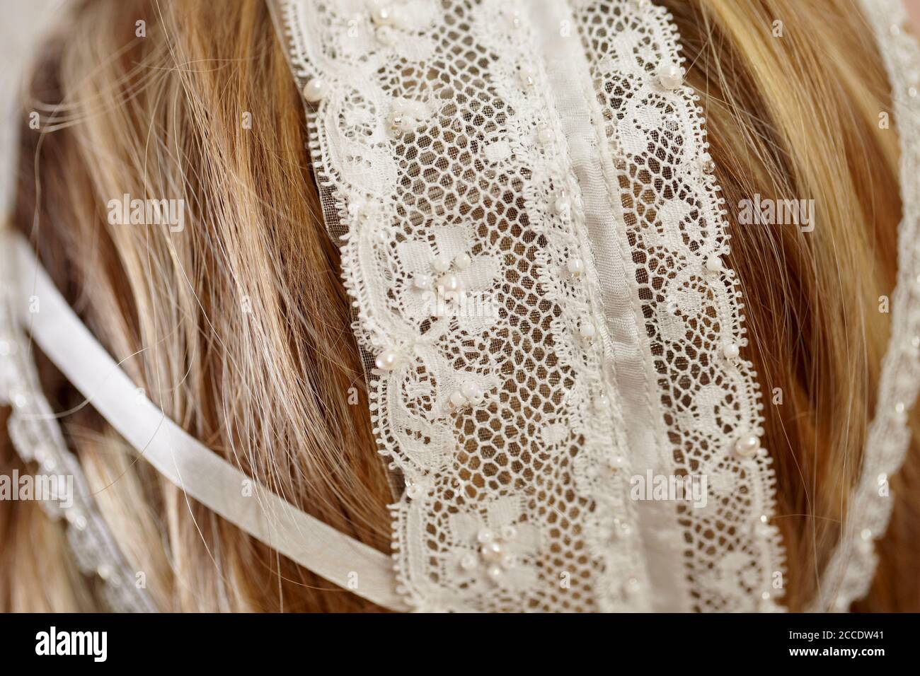 Lace Wedding veil Stock Photo - Alamy