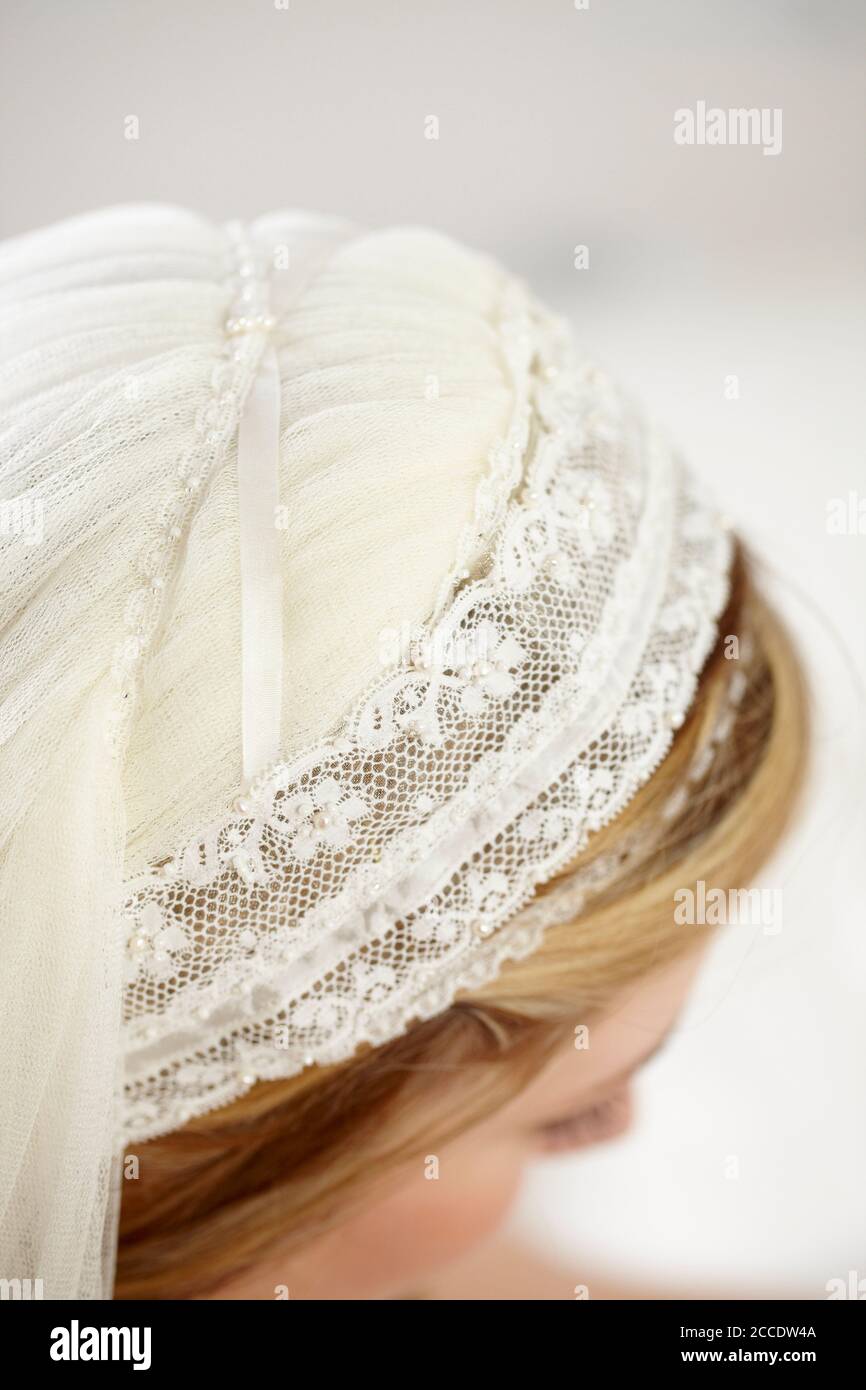 Lace Wedding veil Stock Photo - Alamy