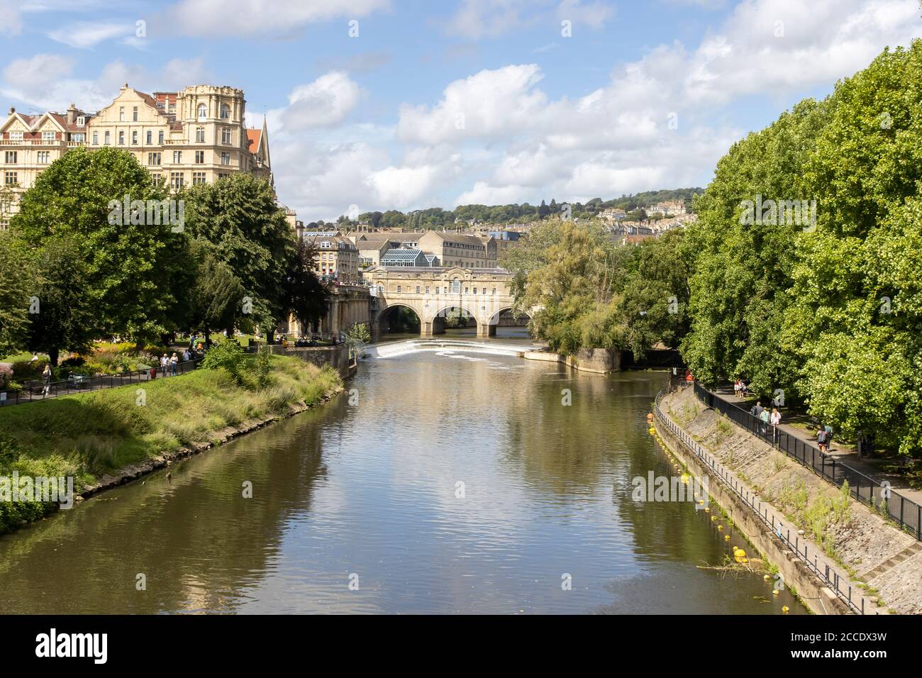Pulteney Bridge, Bath, photo taken over the River Avon on North Parade ...