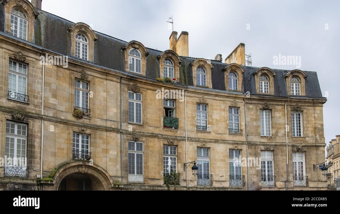 Bordeaux, beautiful french city, typical buildings in the center Stock ...
