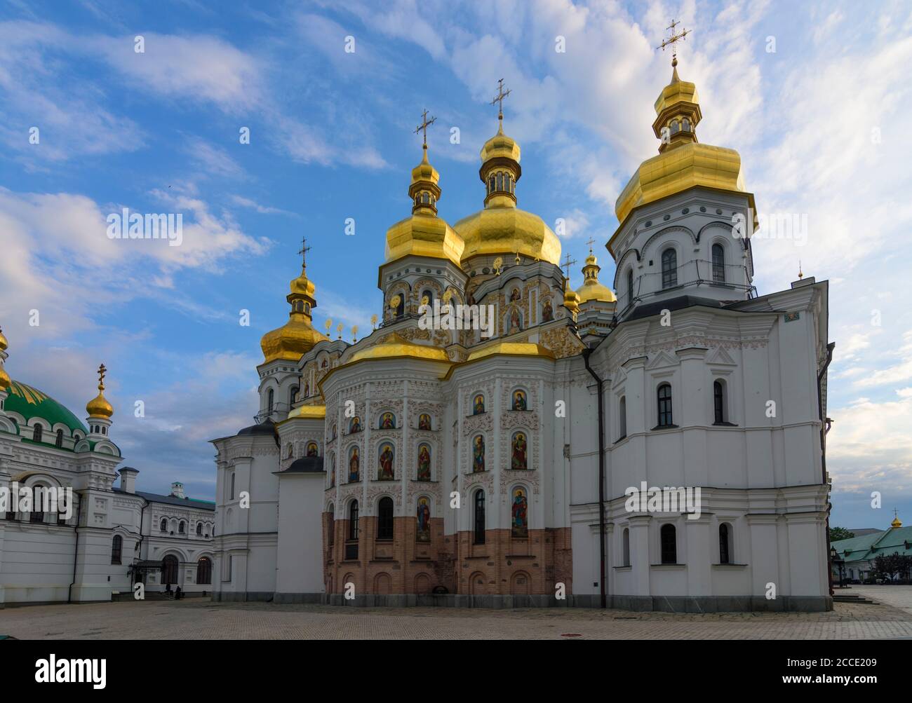 Pechersk lavra monastery of the caves in kyiv hi-res stock photography ...