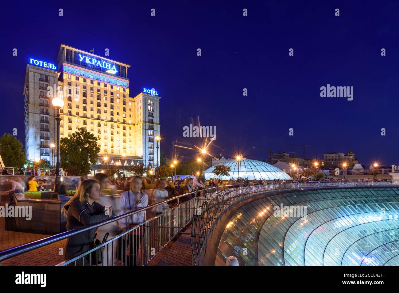 Underground Shopping Mall High Resolution Stock Photography and Images ...