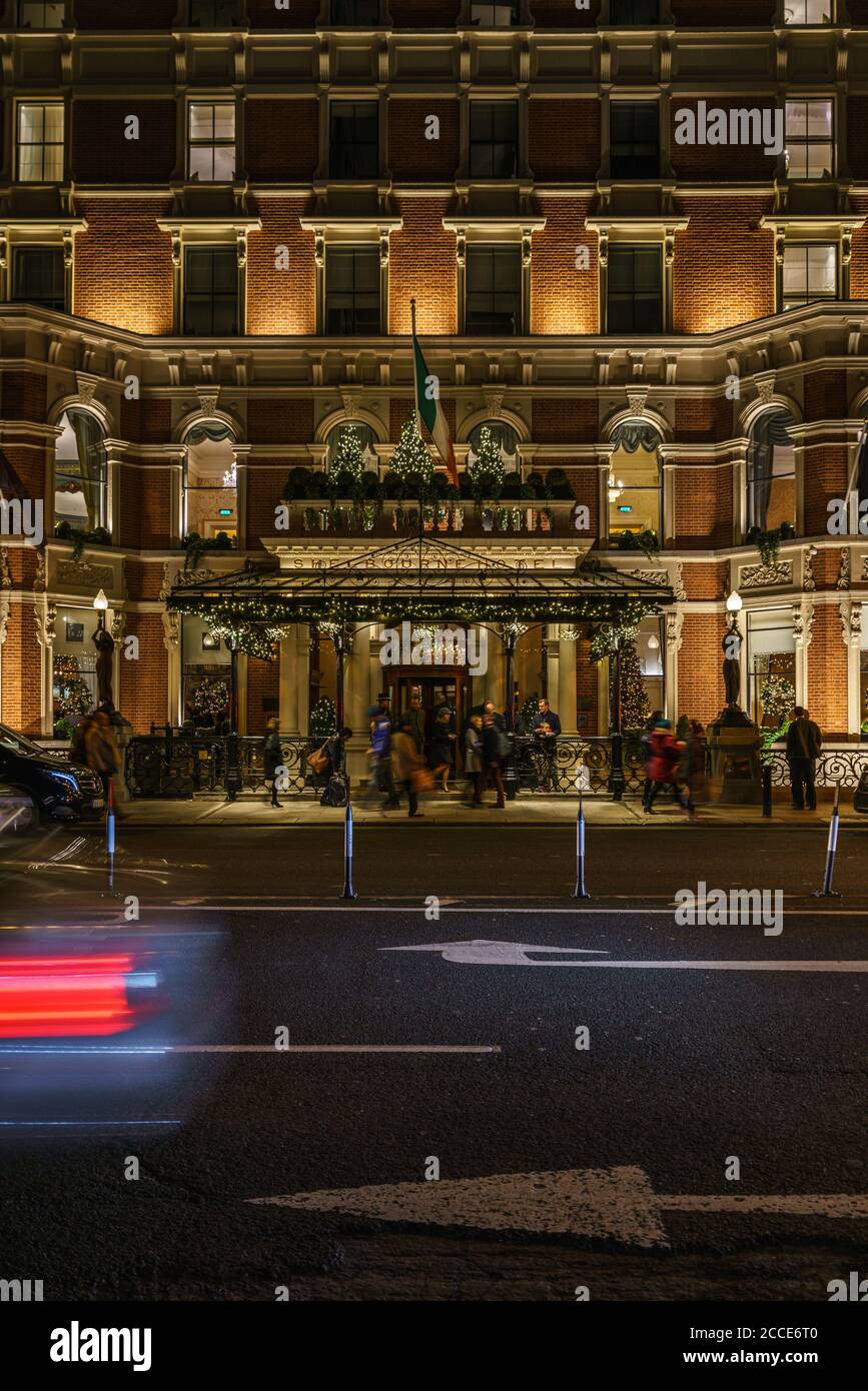 At the shelbourne hotel hi-res stock photography and images - Alamy